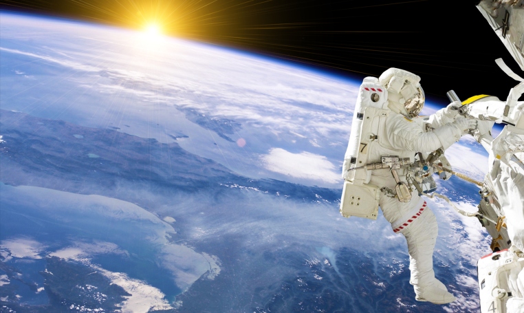 הדפסות תלת ממד בחלל (הרצאת חלל בערבית)